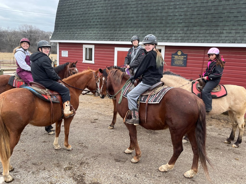 Horse Group – Welcome to The Center, Palos Park
